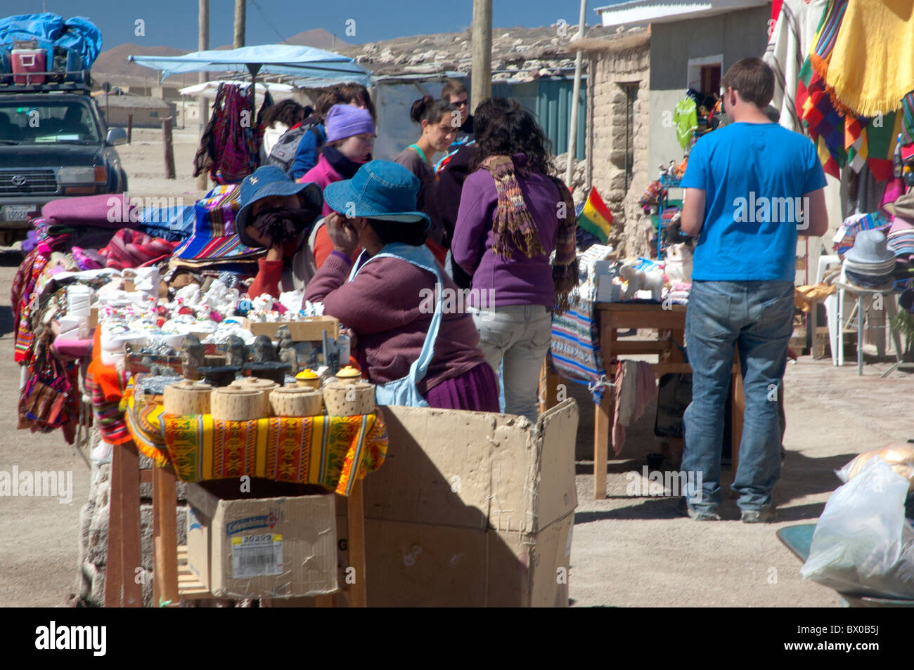 Selling sell stalls hi-res stock photography and images - Alamy