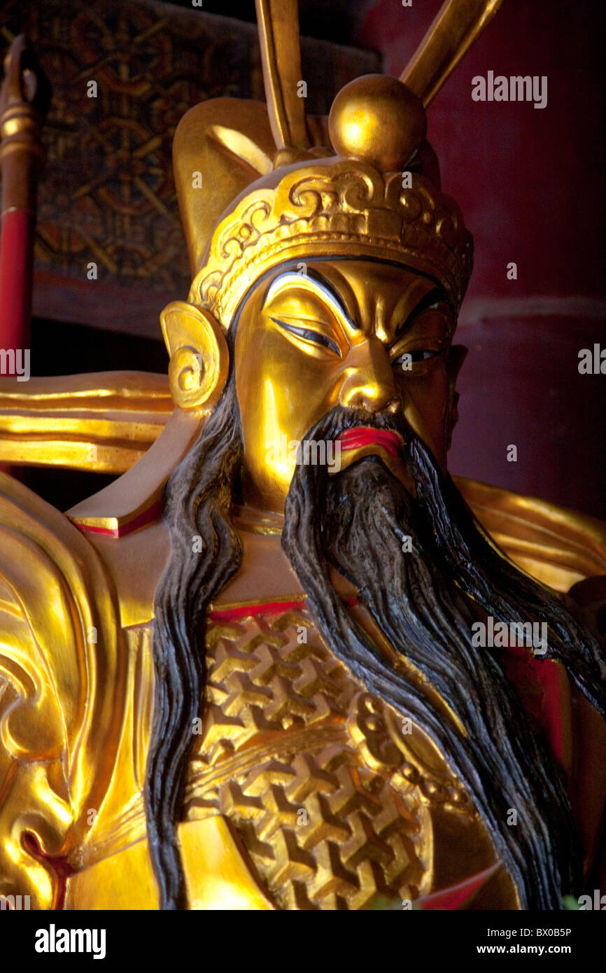 Gold gilded Guan Yu statue, Hall of Avalokitesvara, Puji Temple, Putuo ...