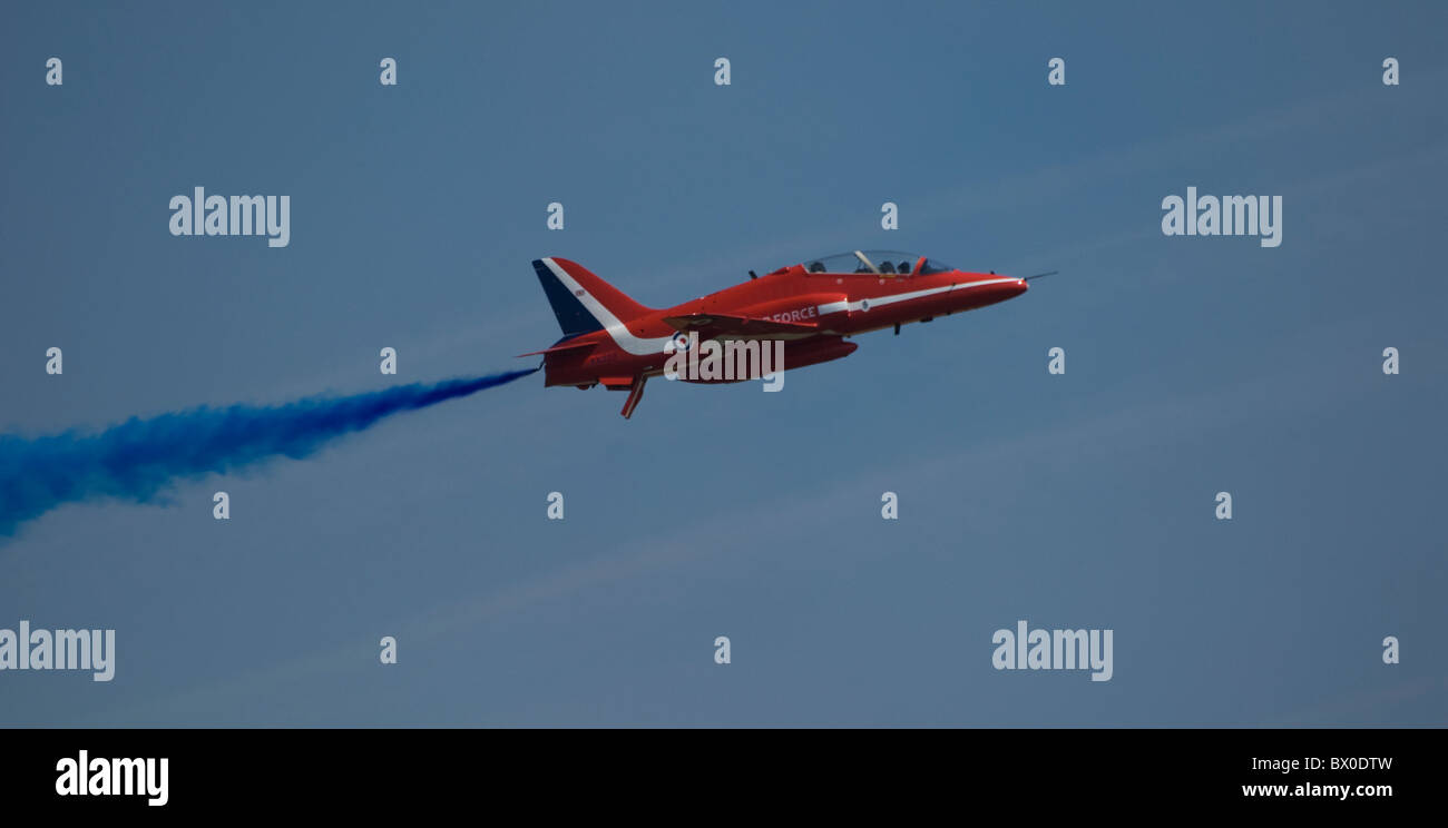 Red arrow plane hi-res stock photography and images - Alamy