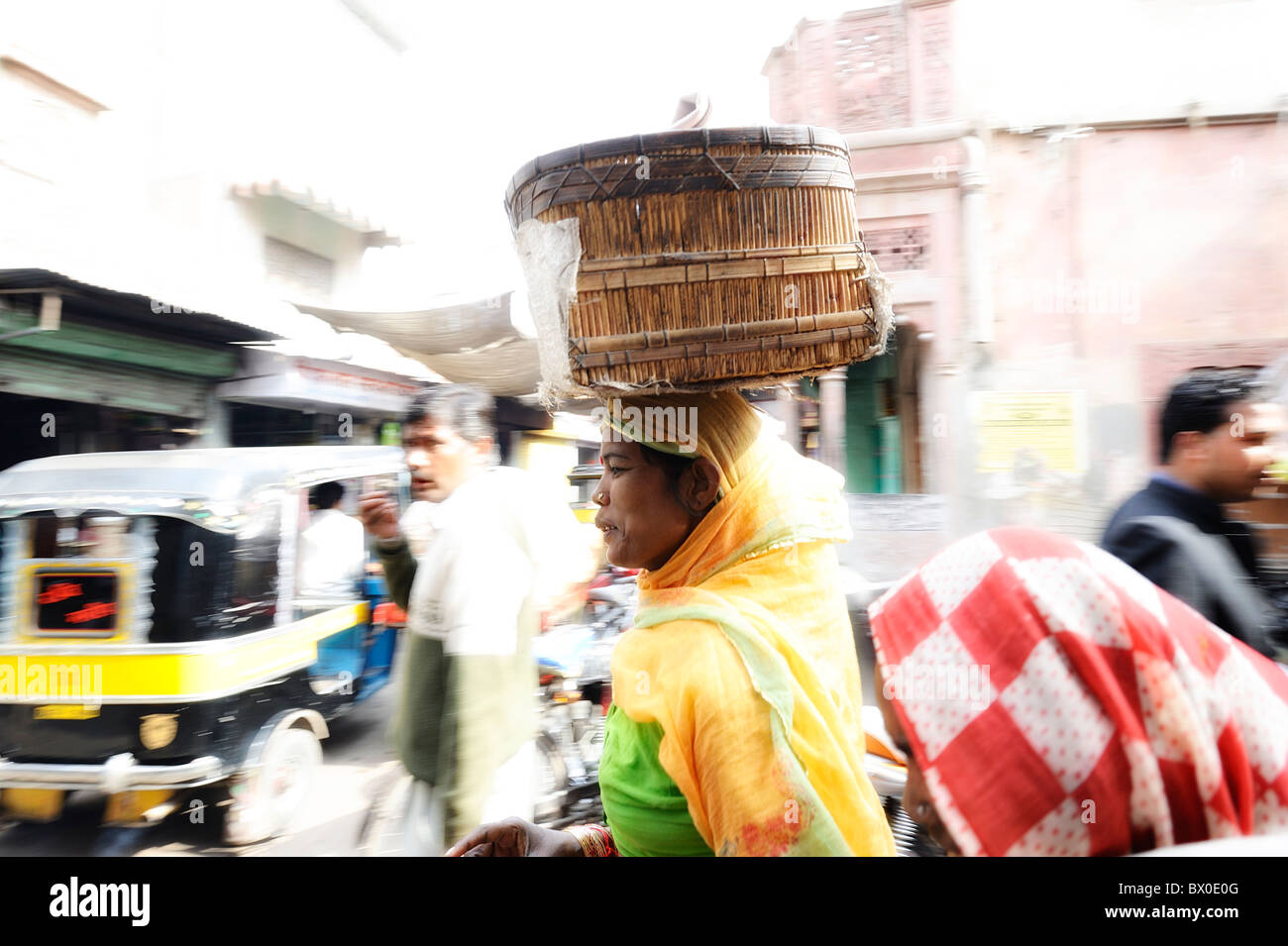 The hustle and bustle around the streets of Bikaner Stock Photo - Alamy