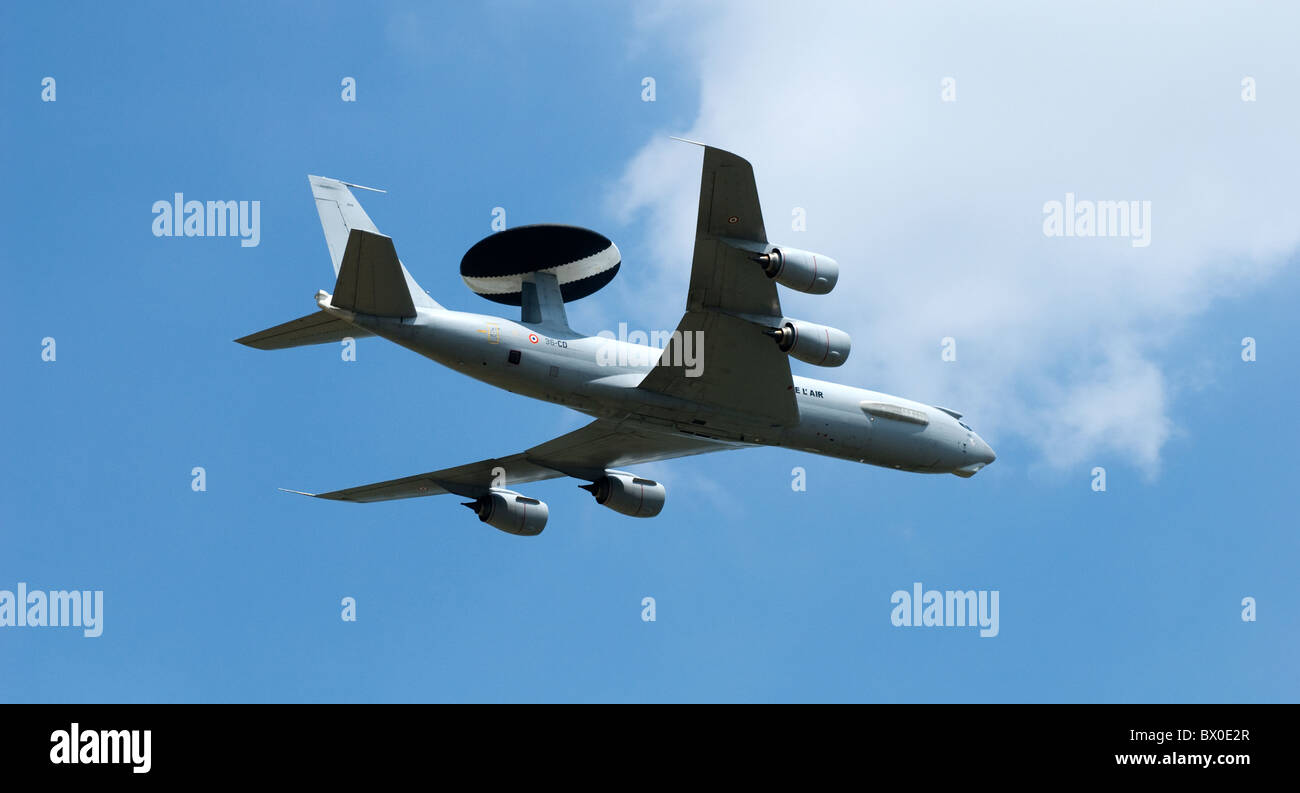 AWACS E-3F French Airforce armee de l'air Air Force travelling overhead ...