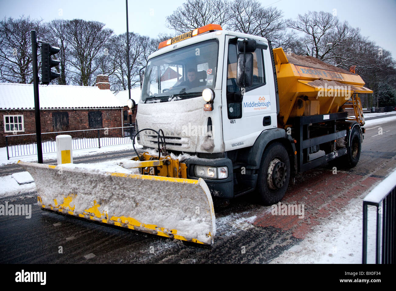 Gritter lorry uk hi-res stock photography and images - Alamy