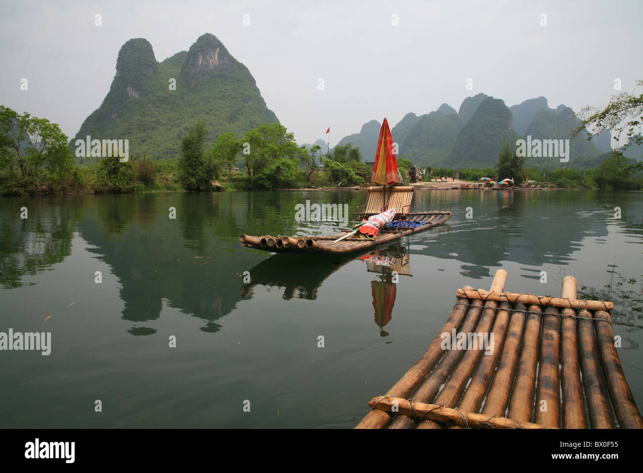 Yulong River, Guilin, Guangxi Province, China Stock Photo - Alamy