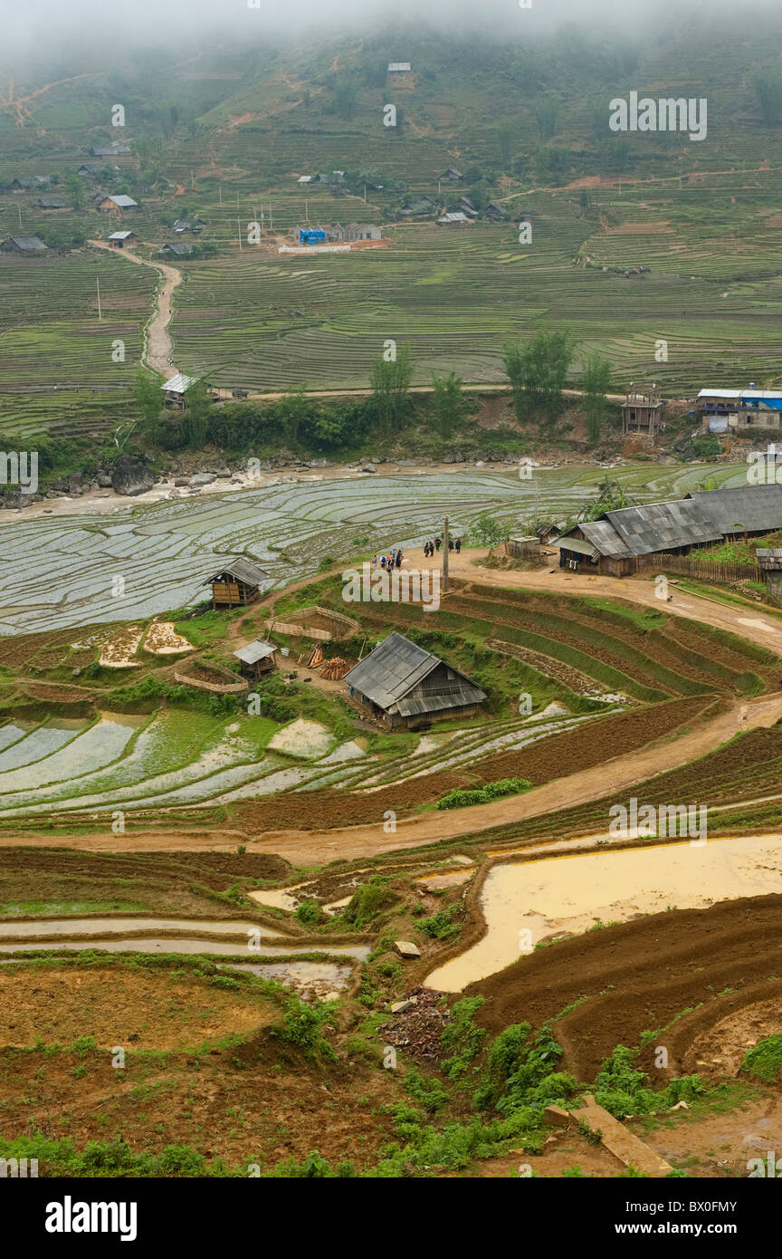 Longsheng various nationalities autonomous county hi-res stock ...