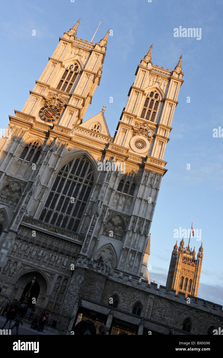 Elevation of westminster abbey hi-res stock photography and images - Alamy