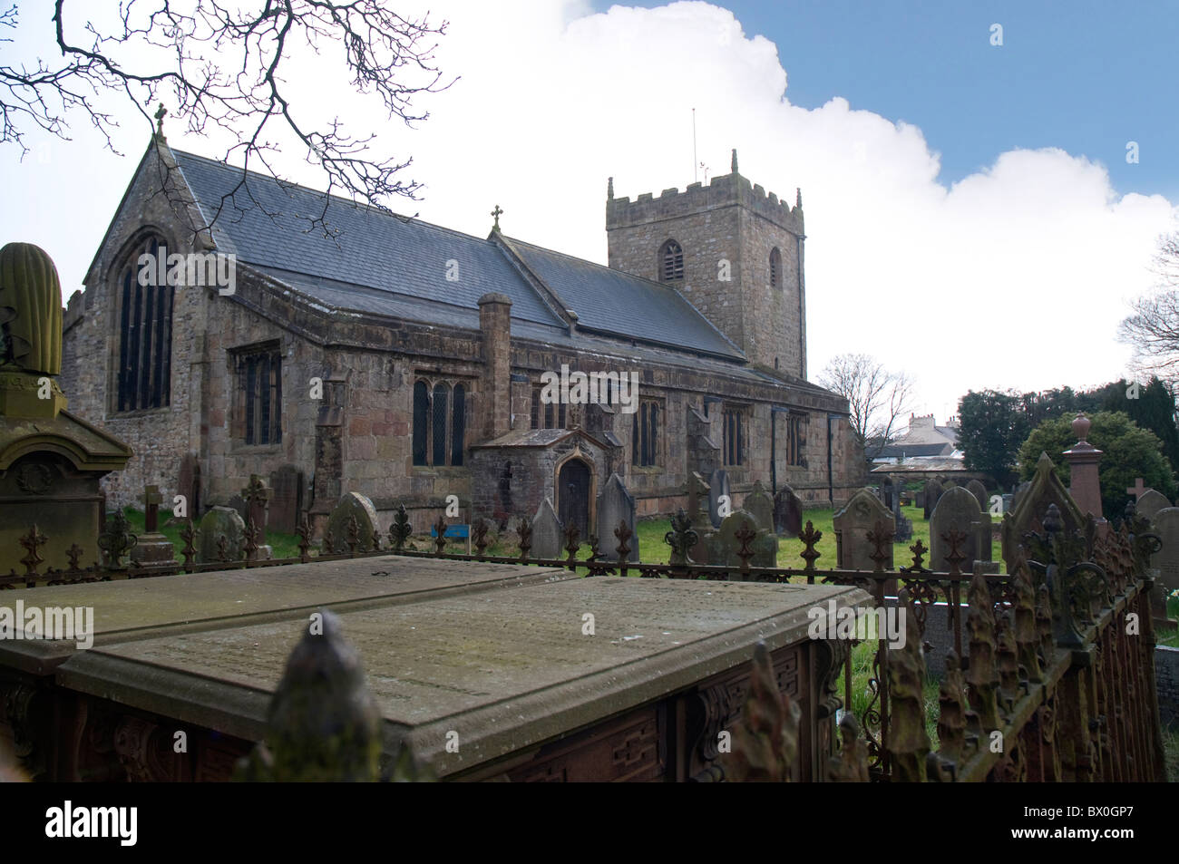 Downham churchyard hi-res stock photography and images - Alamy