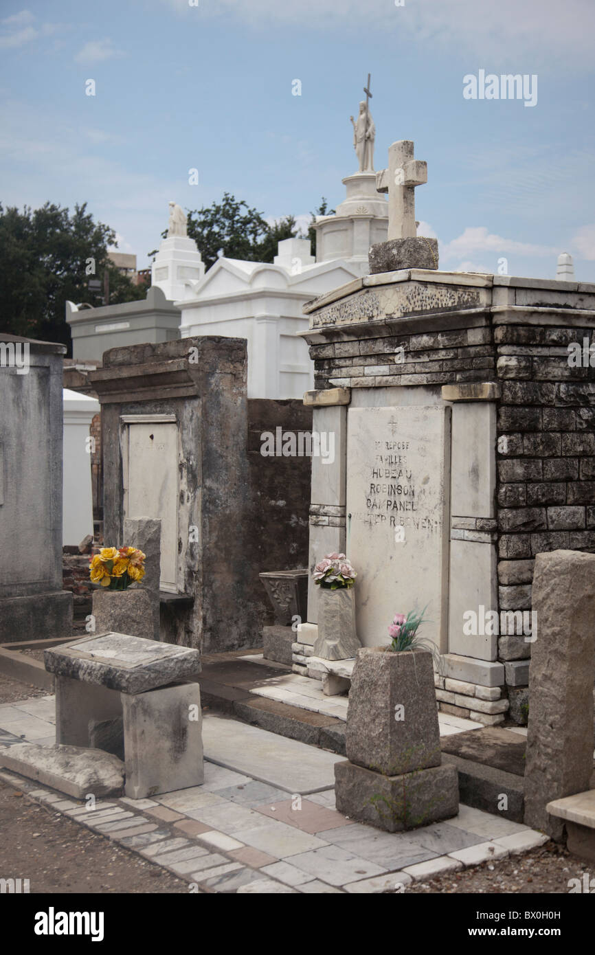 New orleans cemeteries hi-res stock photography and images - Alamy
