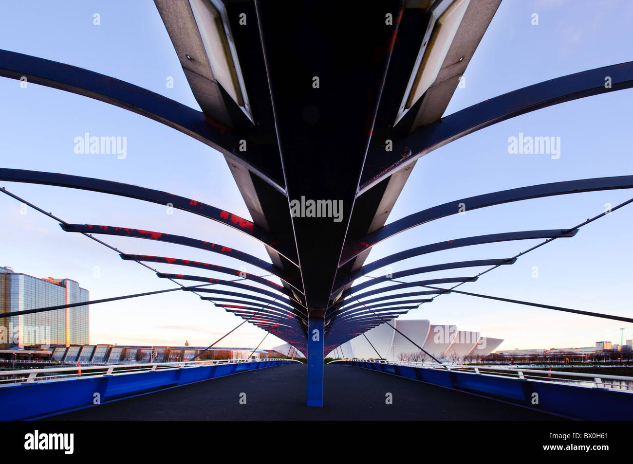Bells Bridge, River Clyde, Glasgow, Scotland, UK Stock Photo - Alamy
