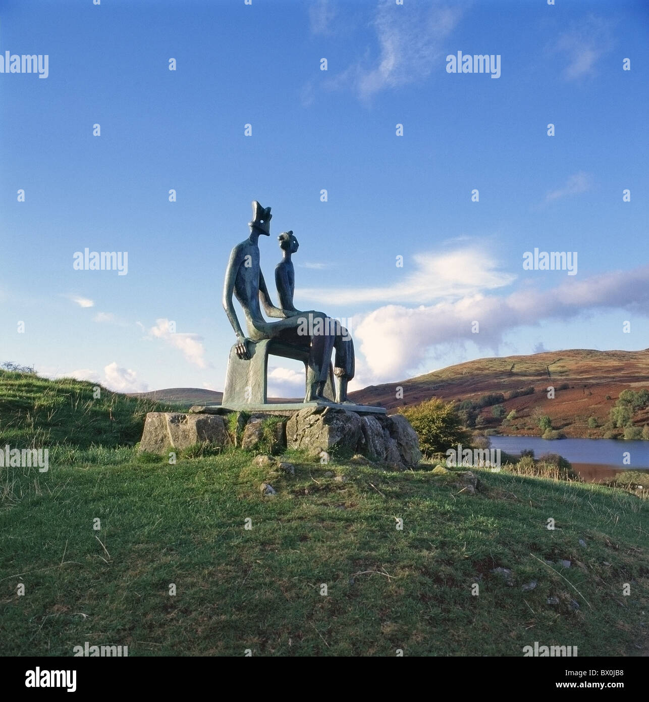 The King & Queen Sculpture by Henry Moore at Glenkiln Sculpture Park ...