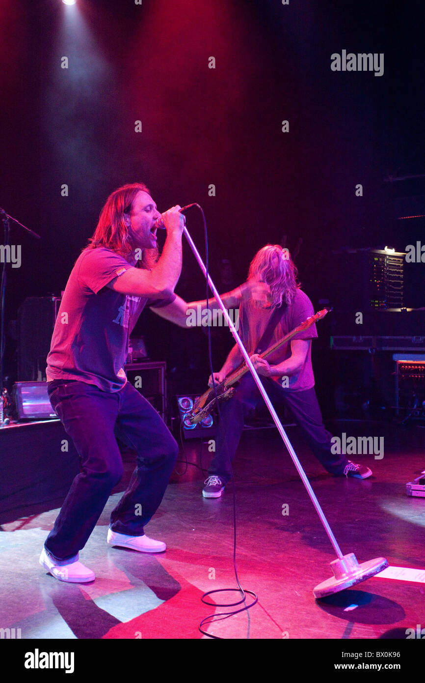 Reef performing at the Shepherds Bush Empire, London Stock Photo - Alamy
