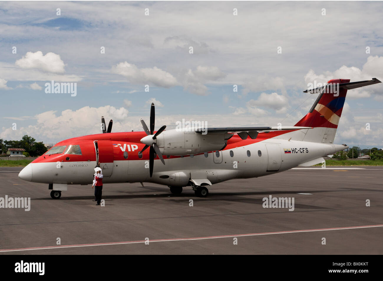 Dornier 328 100 aircraft hi-res stock photography and images - Alamy