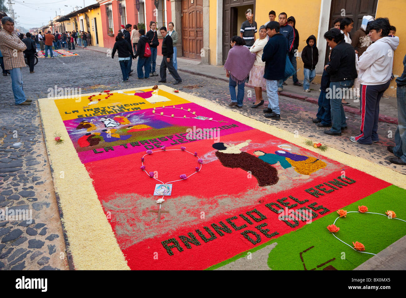 Street scene culture hi-res stock photography and images - Alamy