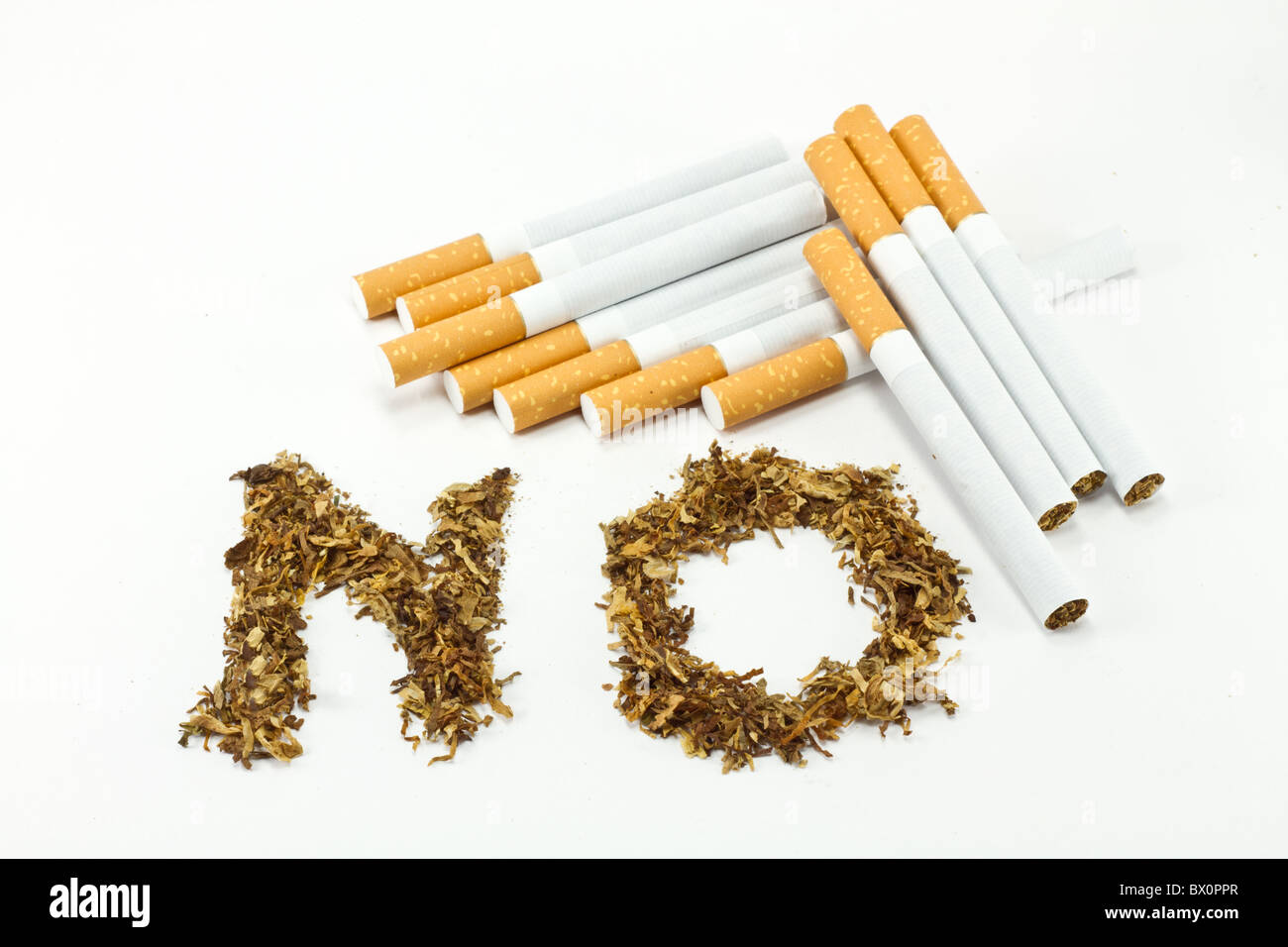 No smoking sign with tobacco Stock Photo - Alamy