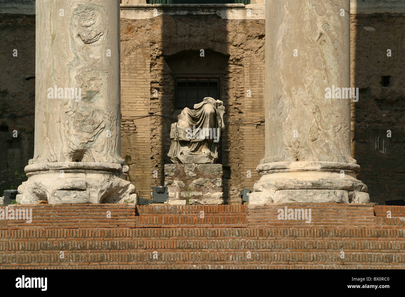Rome forum romanum High Resolution Stock Photography and Images - Alamy