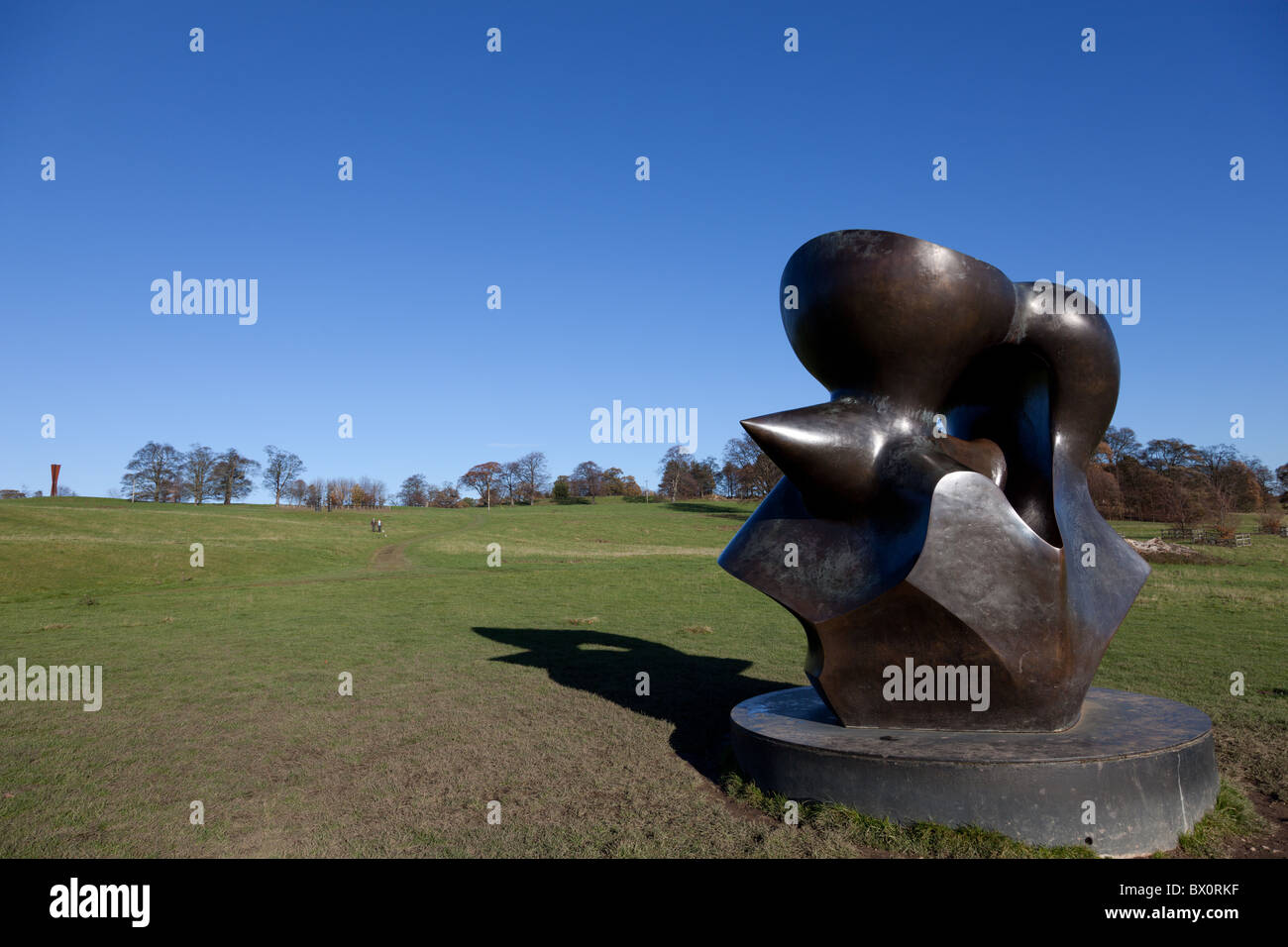 Large Spindle Piece by Henry Moore at Yorkshire Sculpture Park Stock ...