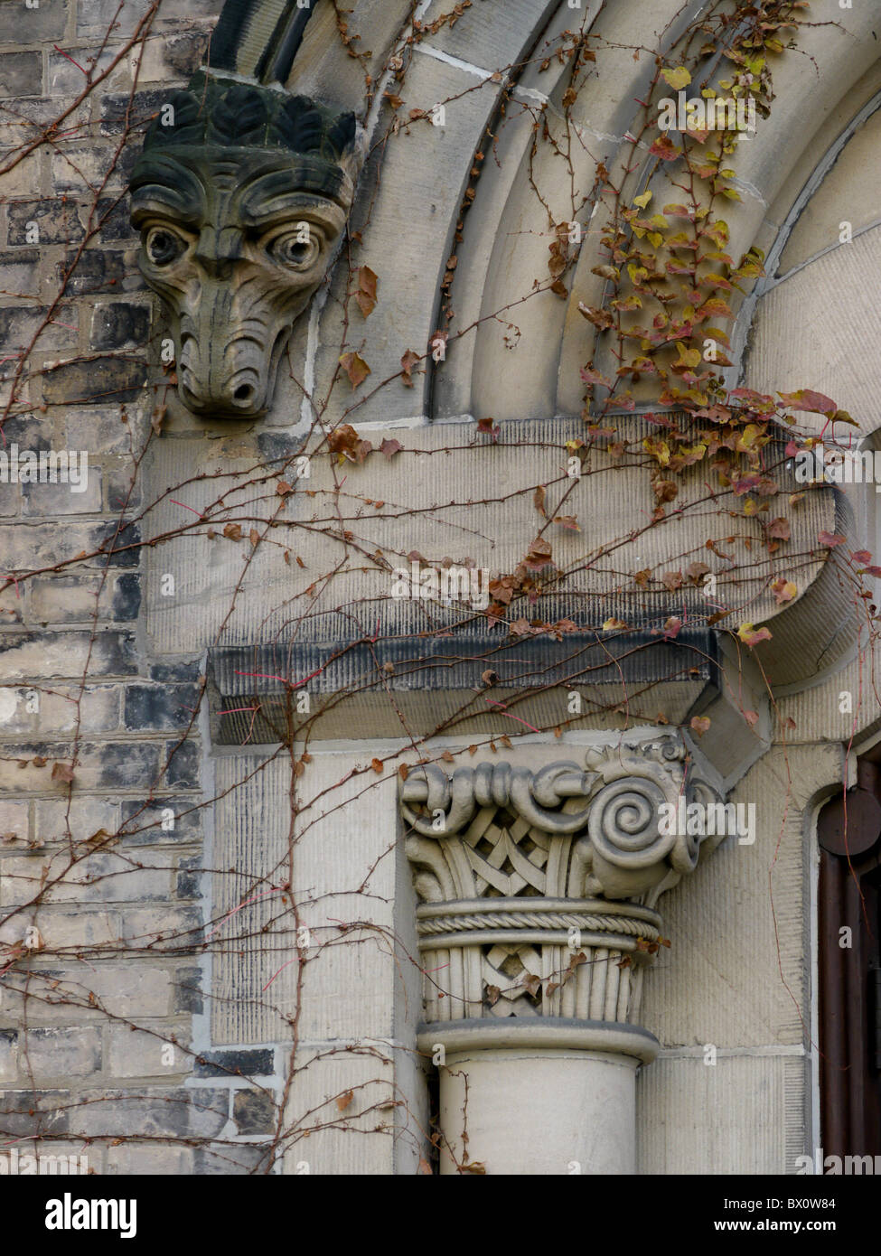Gothic carving hi-res stock photography and images - Alamy