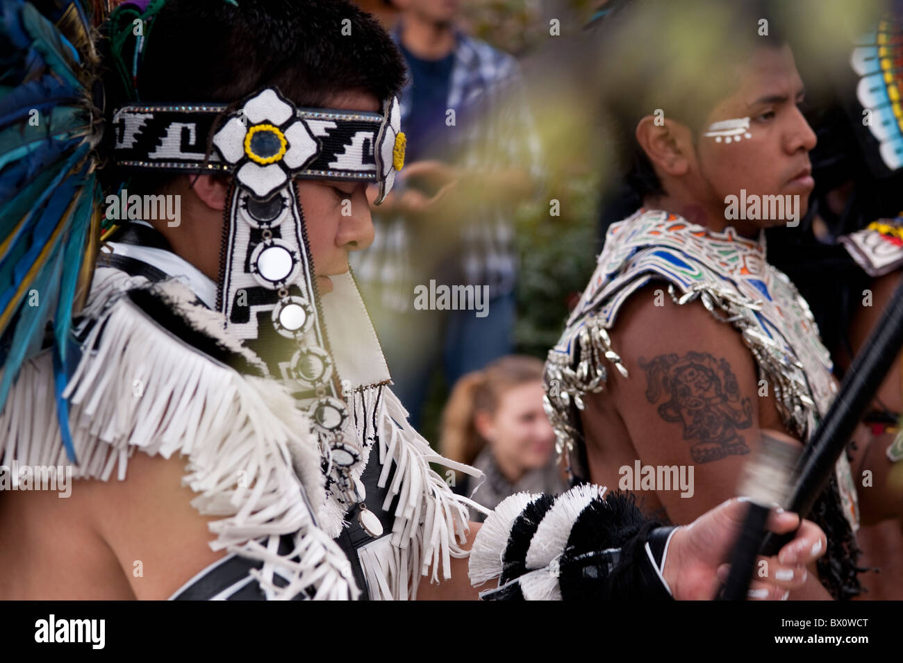 Aztec Indian Dancers performing an Indian dance ceremony at the ...