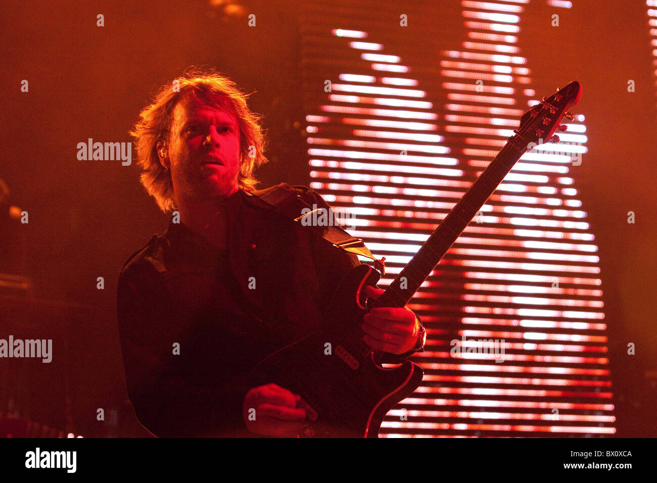 Pendulum band hi-res stock photography and images - Alamy