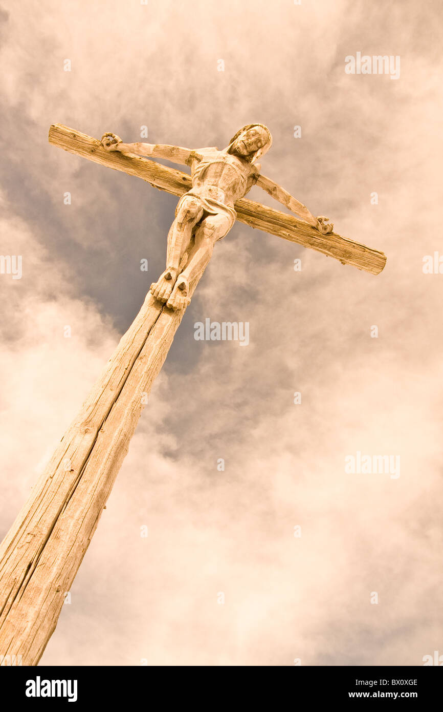 Jesus christ crucified old crucifix hi-res stock photography and images - Alamy