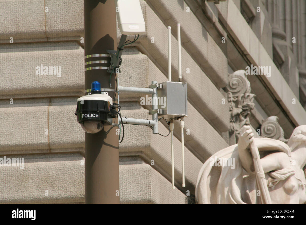 Video antenna hi-res stock photography and images - Alamy