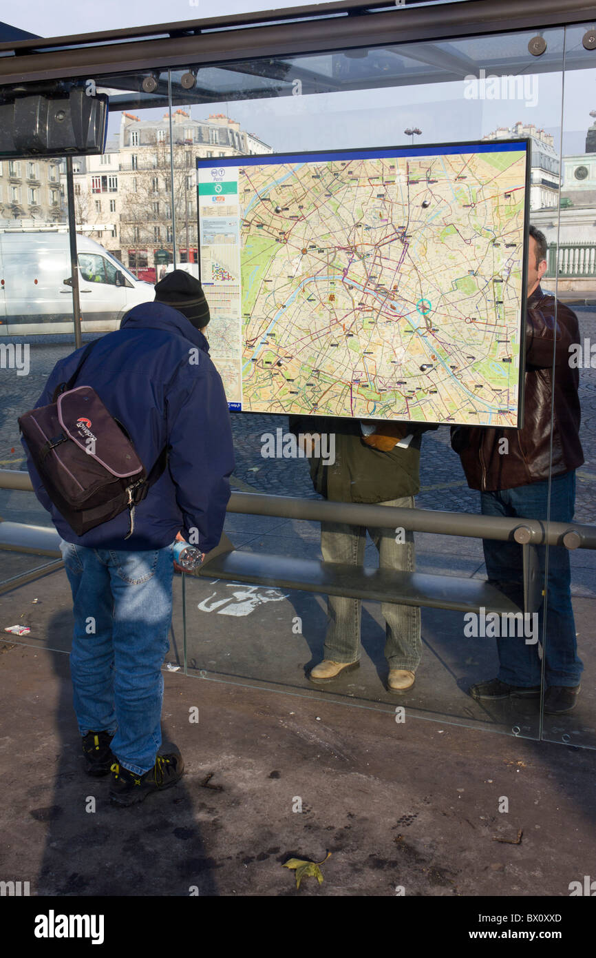 Bastille station map hi-res stock photography and images - Alamy
