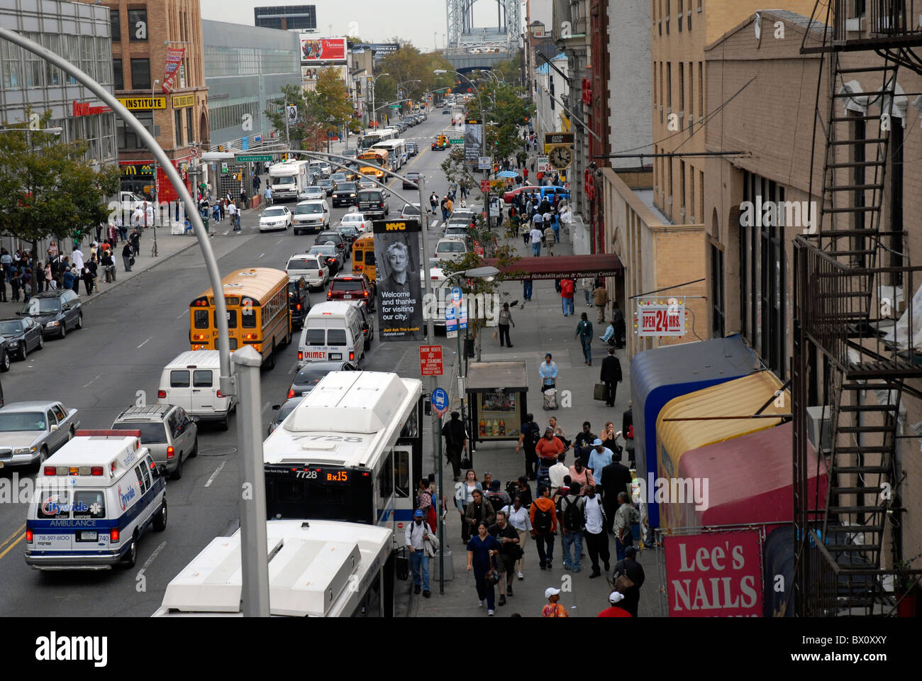 Street in harlem new hi-res stock photography and images - Alamy