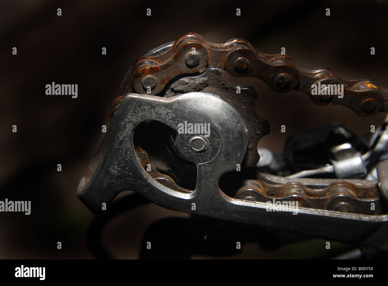 Repair frame hi-res stock photography and images - Alamy