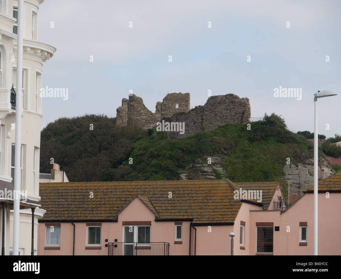 William the conqueror castle building hi-res stock photography and ...