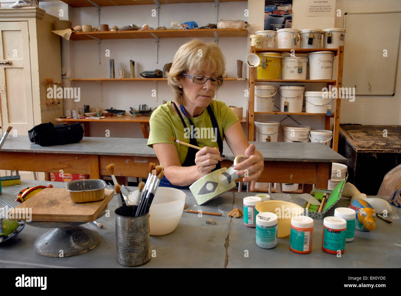 Our lady of the pottery hi-res stock photography and images - Alamy