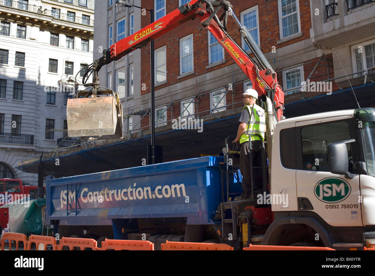 Grabber clearing up hi-res stock photography and images - Alamy