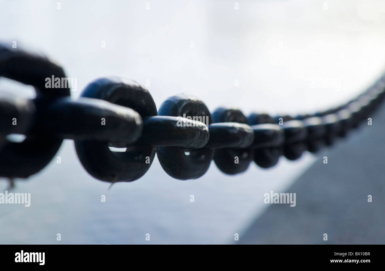 Chain by the river Thames Stock Photo - Alamy