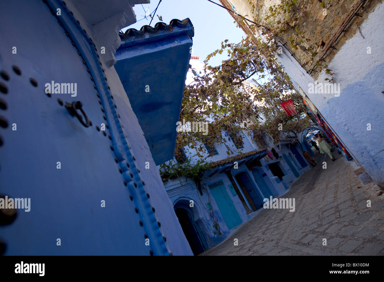 Chefchaouen street scene hi-res stock photography and images - Alamy