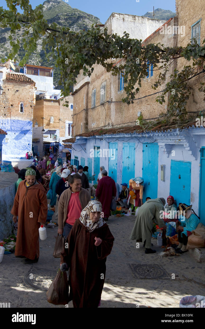 Moroccan street scene hi-res stock photography and images - Alamy