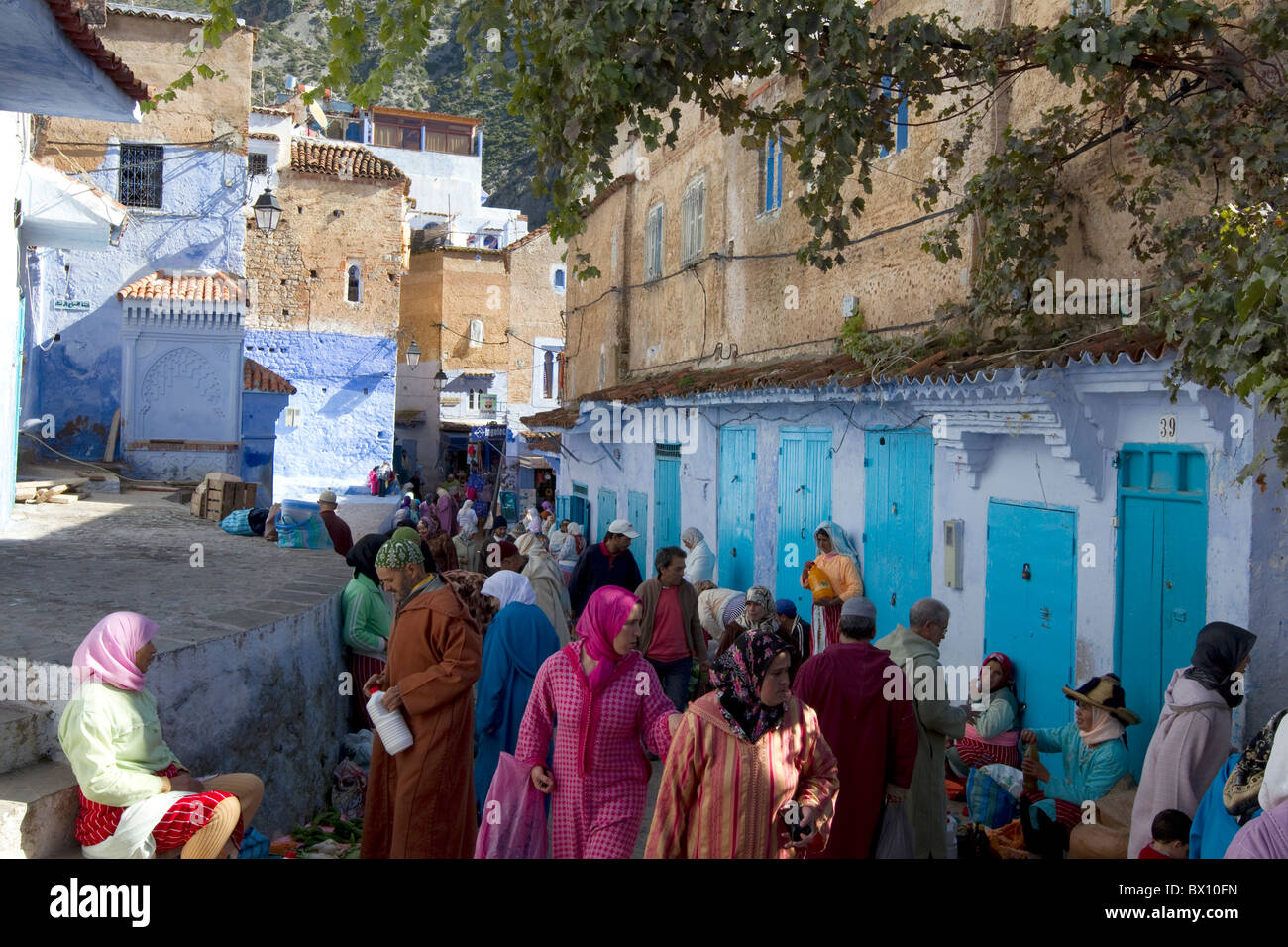 Moroccan street scene hi-res stock photography and images - Alamy