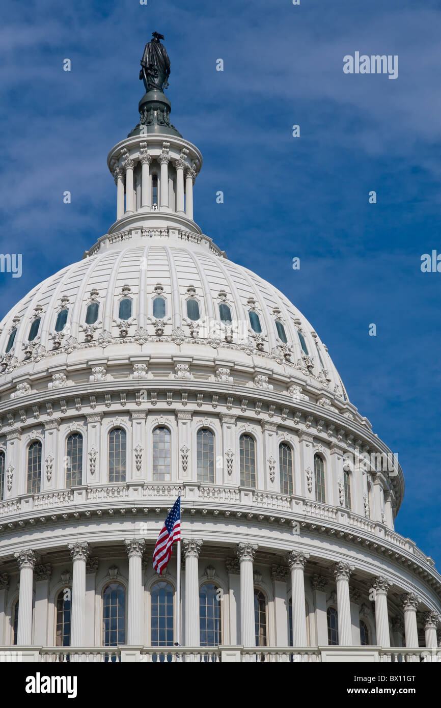 Drooping flag hi-res stock photography and images - Alamy