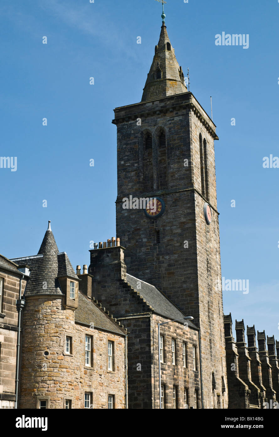 University buildings st andrews hi-res stock photography and images - Alamy