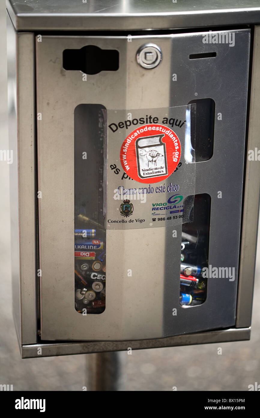 Waste deposit bin hi-res stock photography and images - Alamy