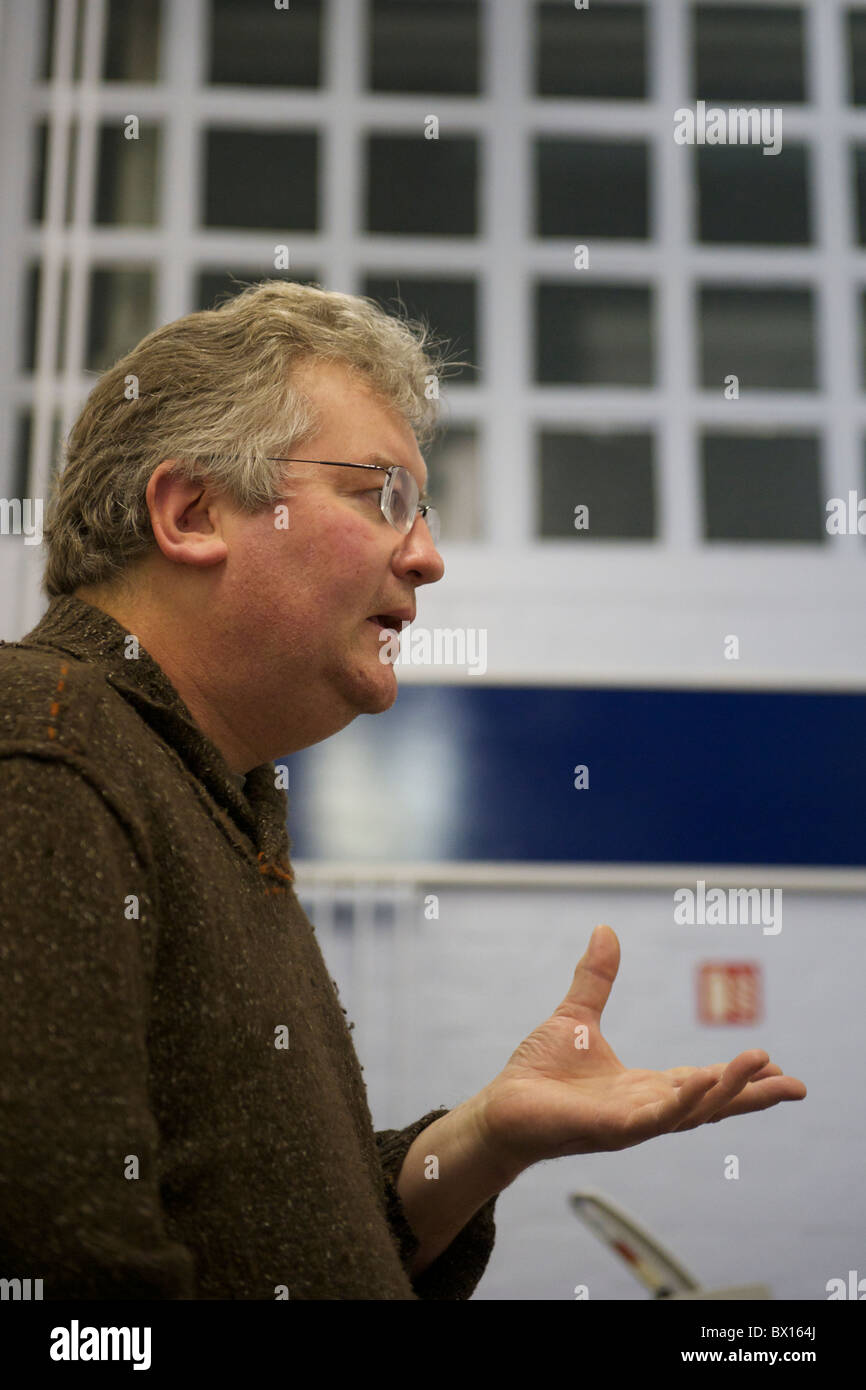 University students attend class Stock Photo - Alamy