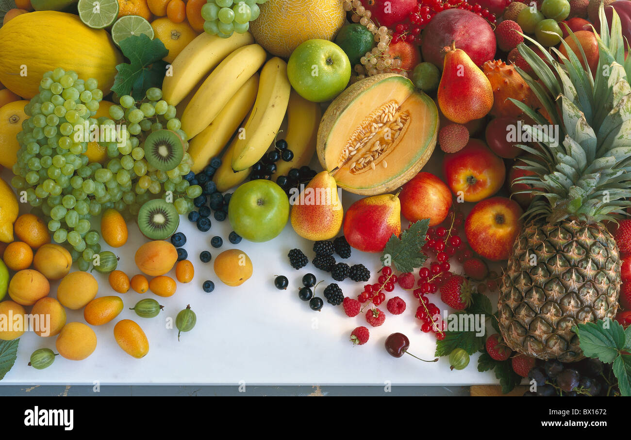 P is for pear hi-res stock photography and images - Alamy