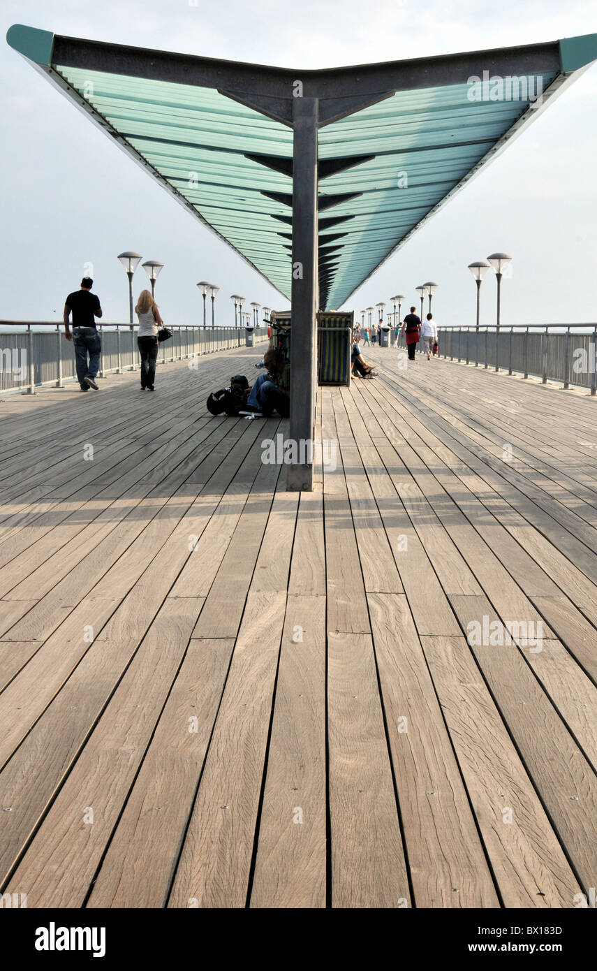 boscombe pier bournemouth Stock Photo - Alamy