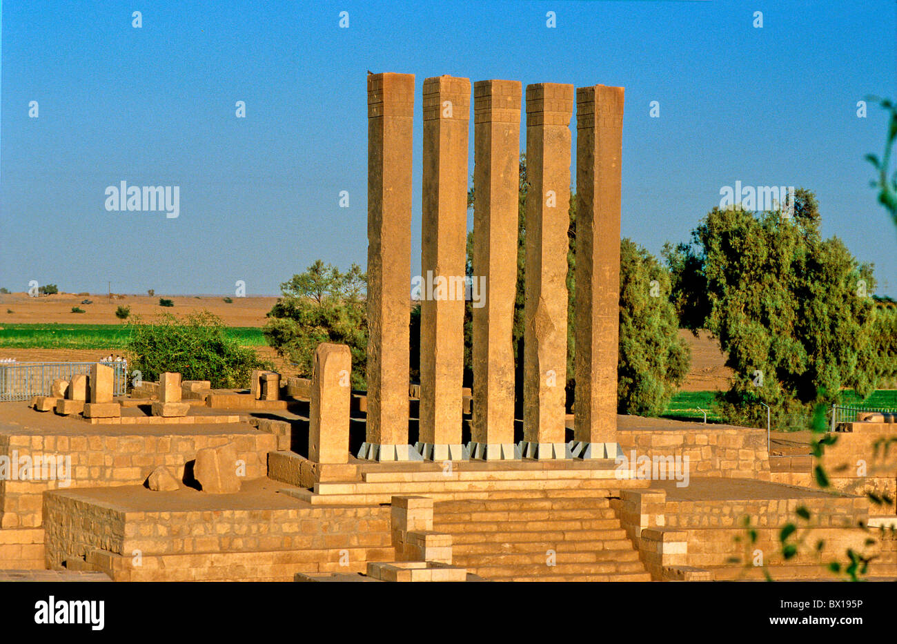 Baran-temple Moon Arsh Bilqis Marib North-east Yemen Arabia Orient ...
