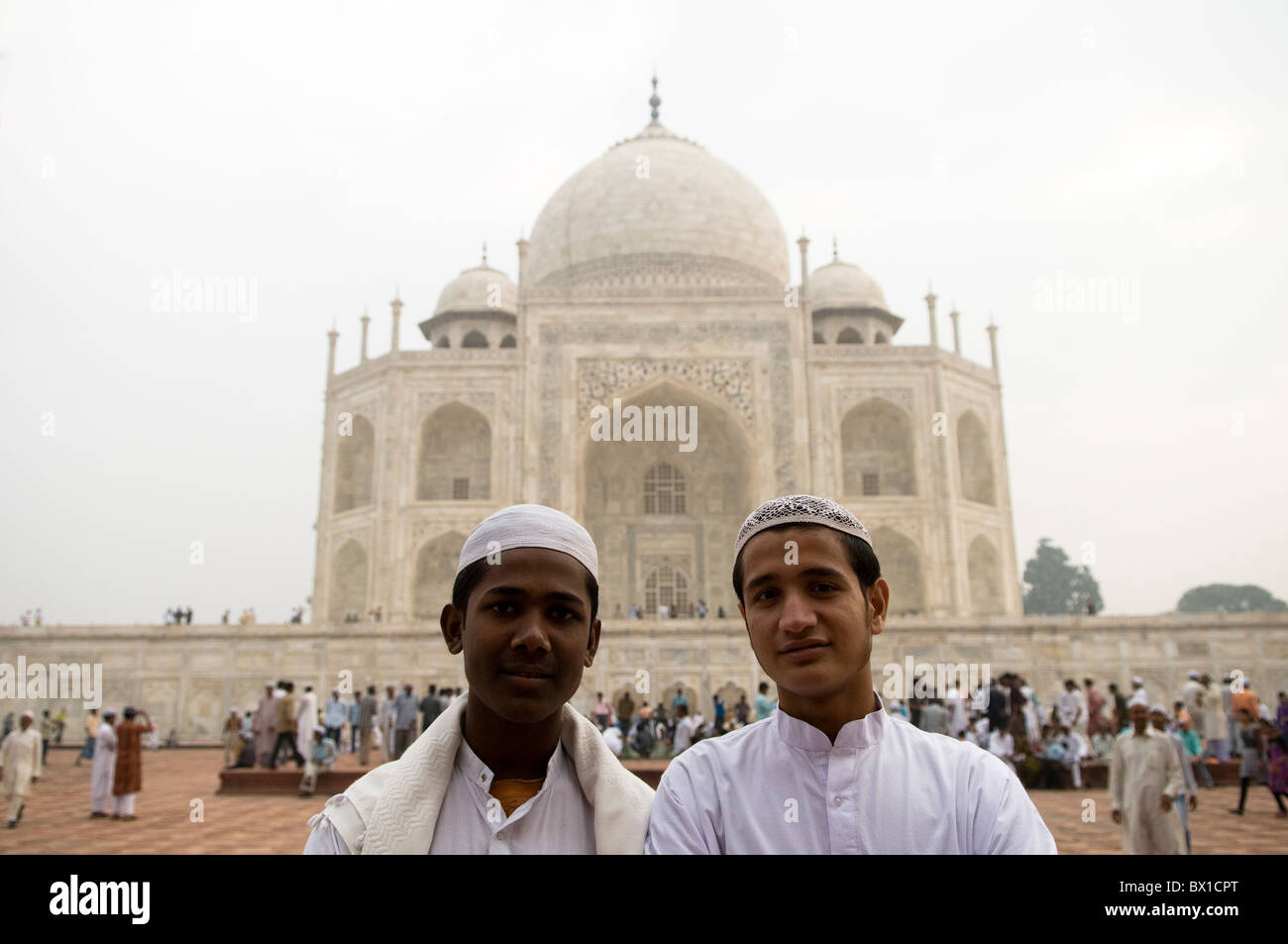 Taj hat hi-res stock photography and images - Alamy