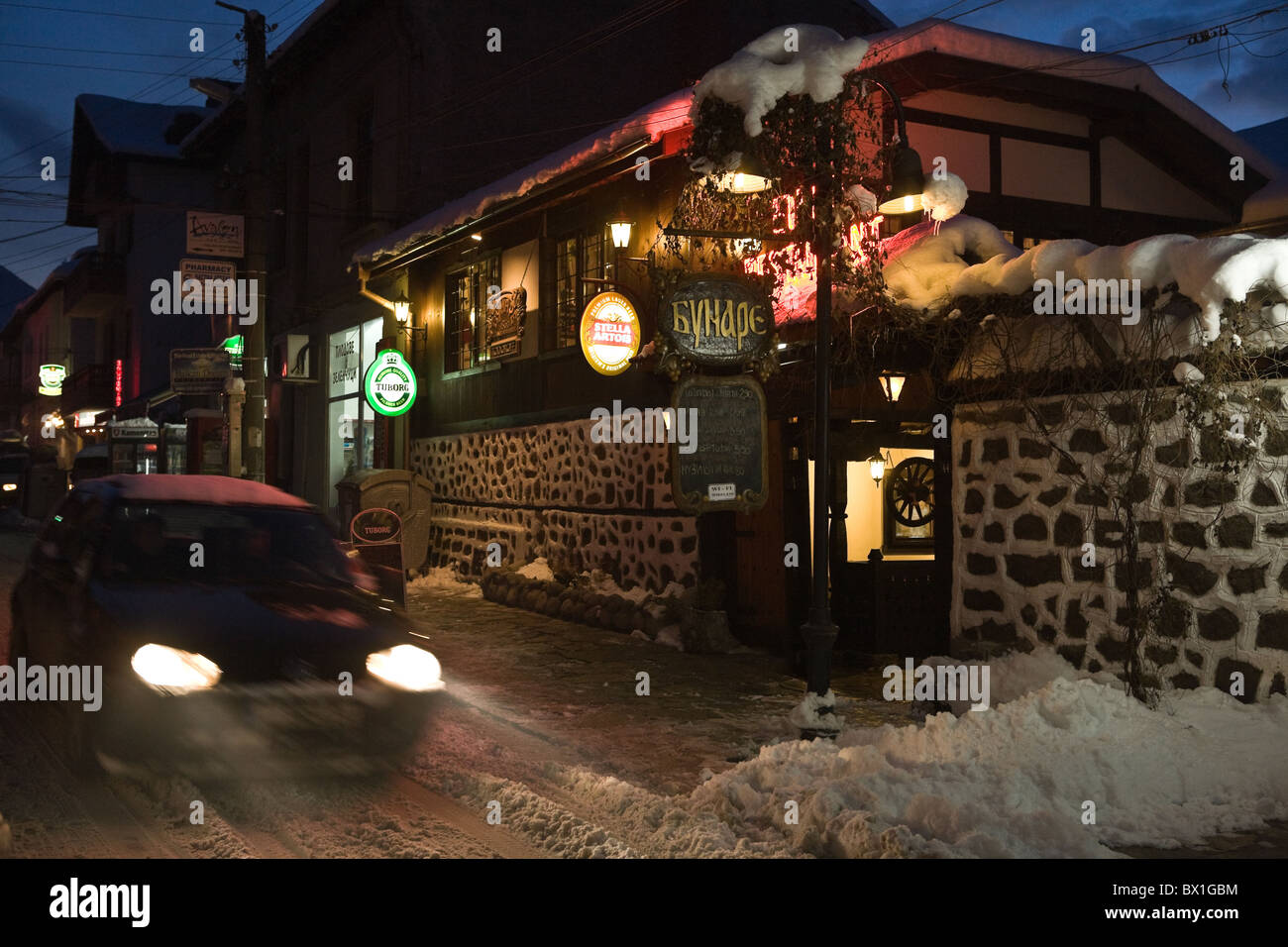 Bansko bulgaria night hi-res stock photography and images - Alamy