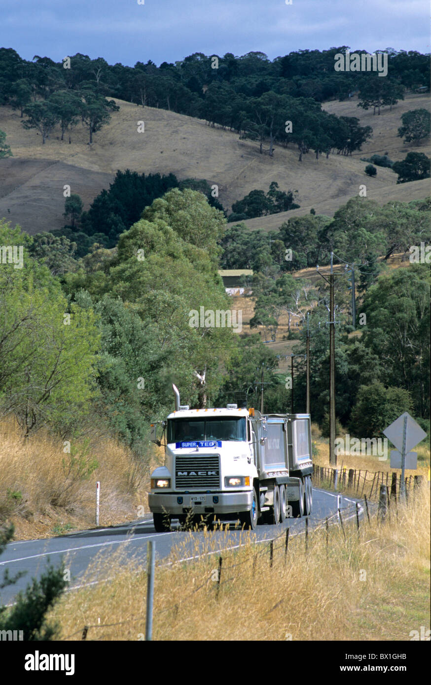 Australia Fleurieu Peninsula hill scenery landscape South Australia ...
