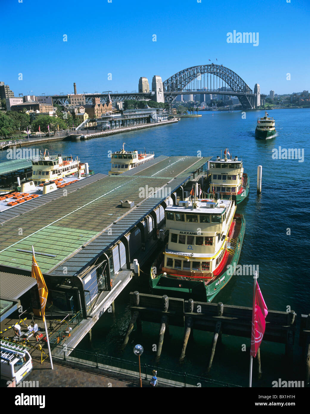 Ferries bridge hi-res stock photography and images - Alamy