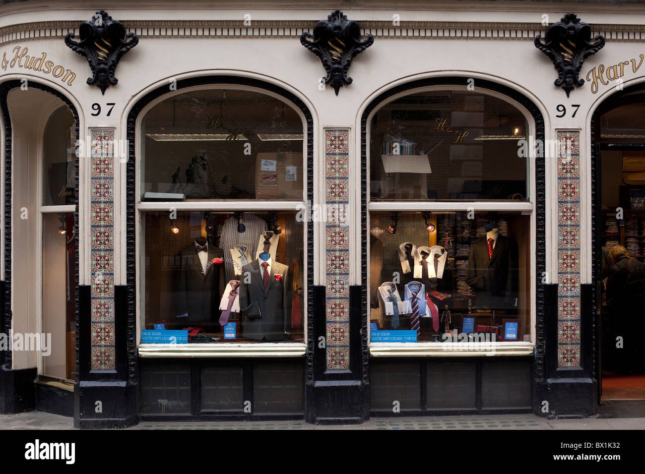 London shop window Stock Photo - Alamy