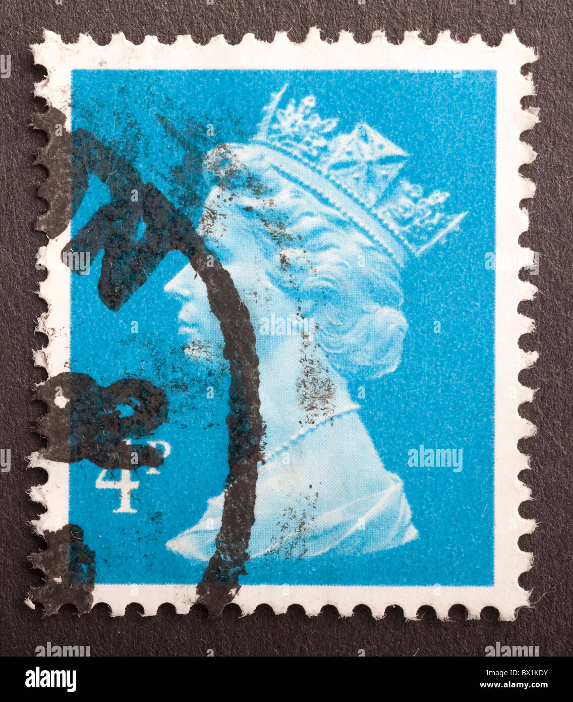 United Kingdom Postage Stamp 4p, Machin Stock Photo - Alamy
