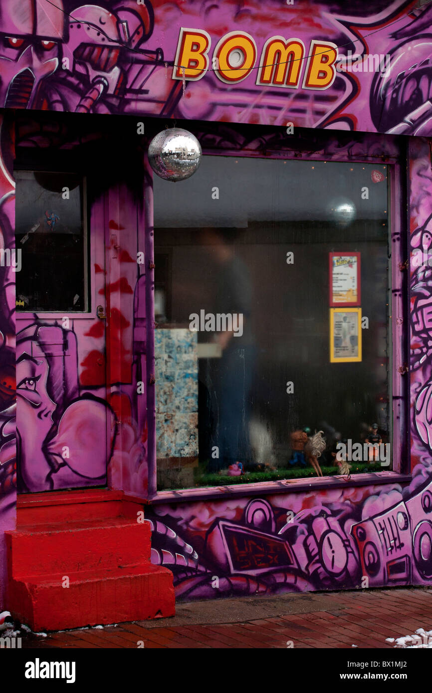 Brighton bomb hi-res stock photography and images - Alamy