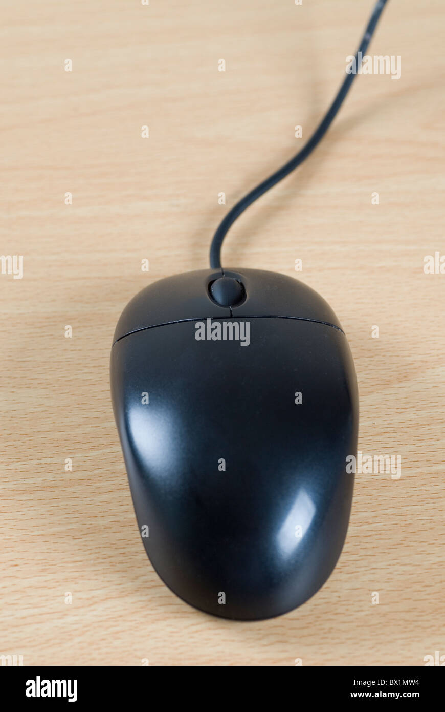 Black computer mouse Stock Photo - Alamy