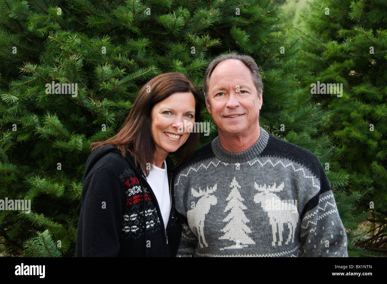 Head and shoulders pose hi-res stock photography and images - Alamy